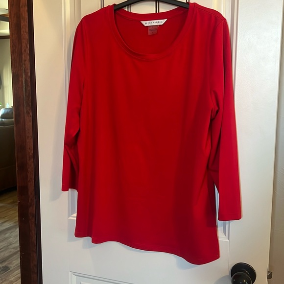 Peter Nygard | Tops | Beautiful Red Peter Nygard Top | Poshmark